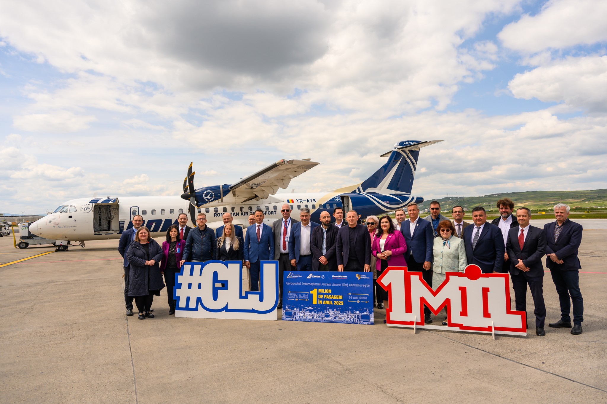 Aeroportul Internaţional Avram Iancu Cluj sărbătorește pasagerul cu ...